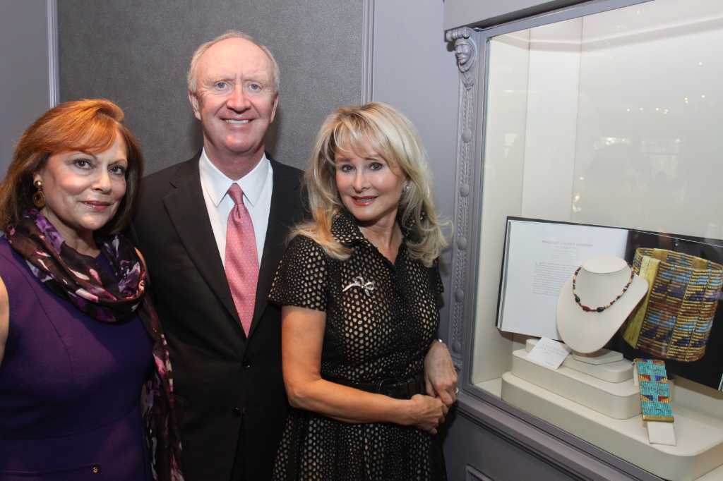 Donors preview MFAH Gala auction items