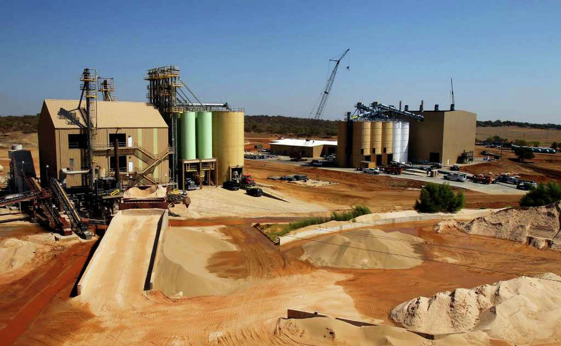 Sand mines boom along with fracking