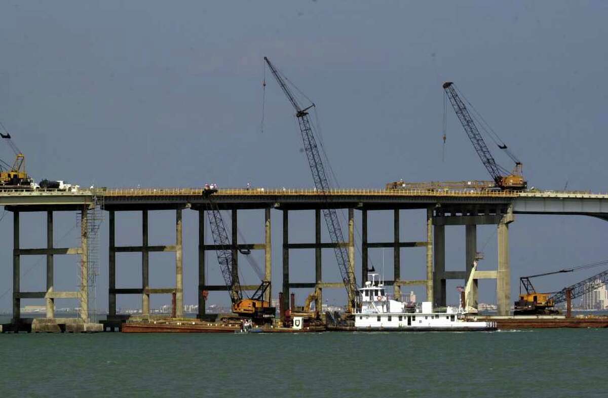 South Padre pauses to remember bridge collapse