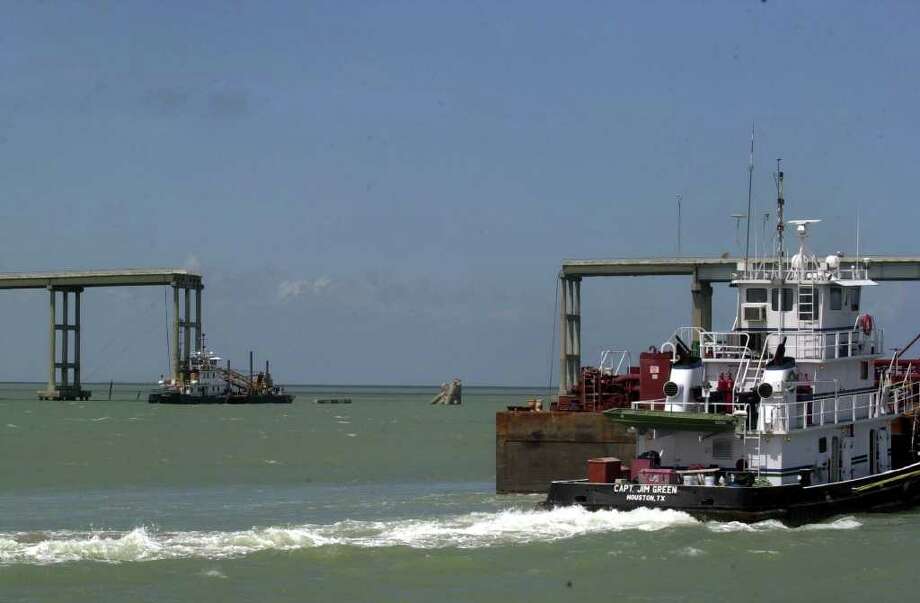 15 Years Since South Padre Island S Tragic Queen Isabella Memorial