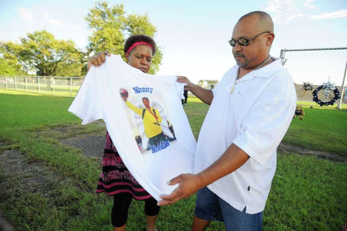 One year later, late West Orange-Stark football player Reggie Garrett ...