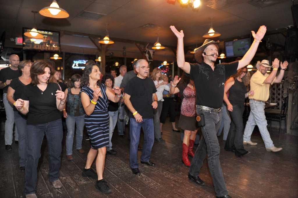 Customers kick up their heels for country music, line dancing in Danbury