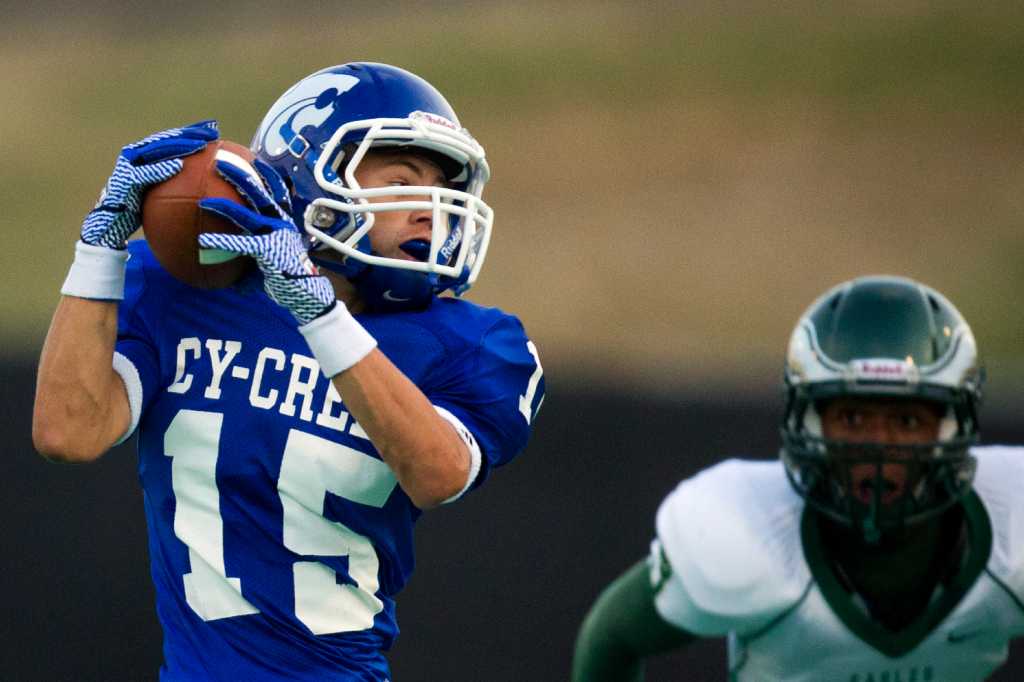 Cy Falls drops Cy Creek to defend spot atop 17-5A