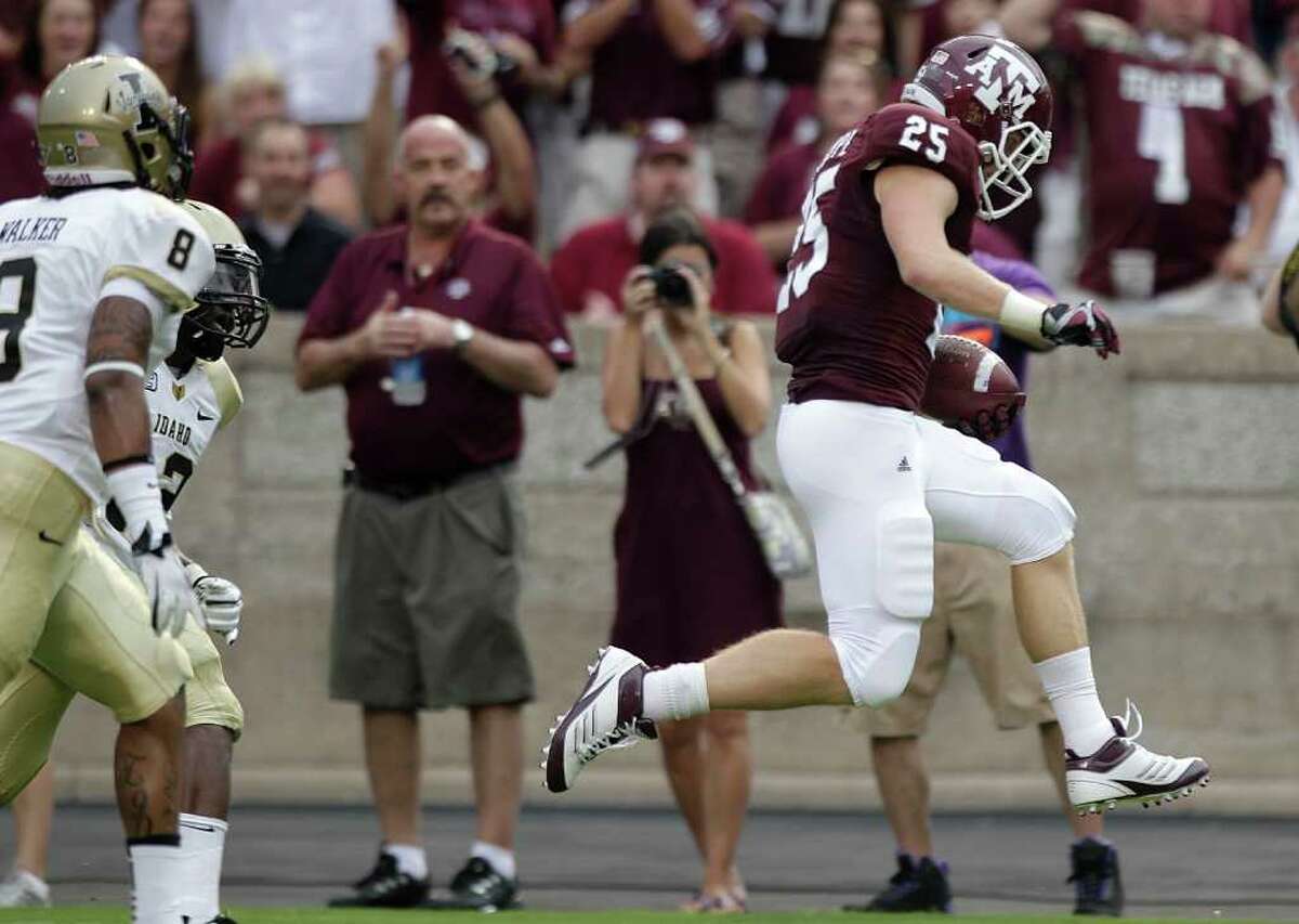 A&M starts last Big 12 season in style