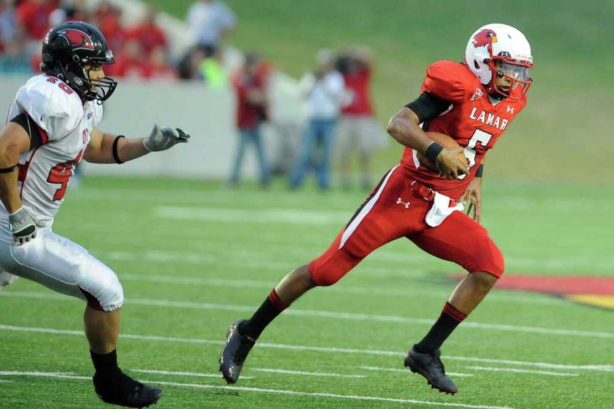 Lamar beats Incarnate Word