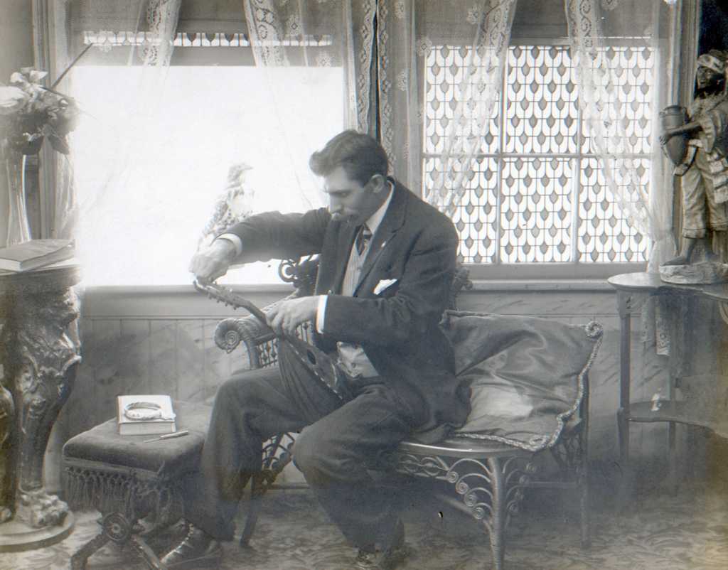 Frank Baisley captured the changing city in photographs