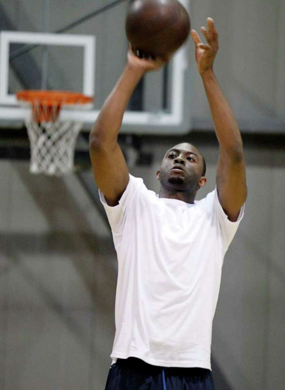 Spurs' James Anderson at Impact Basketball