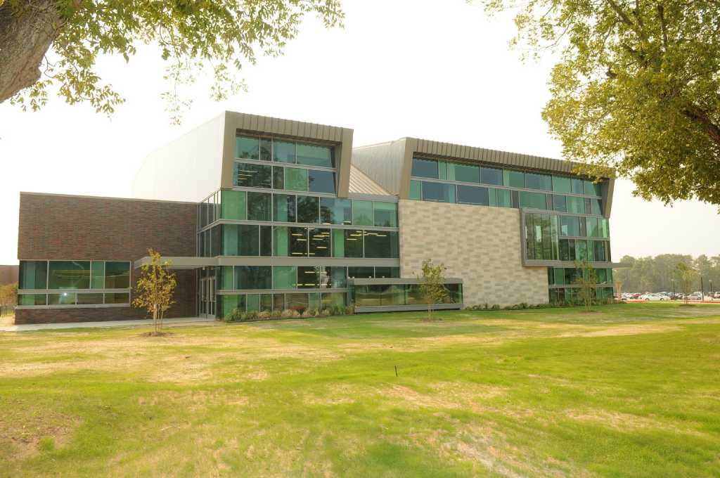 LSC-Tomball adds new facilities