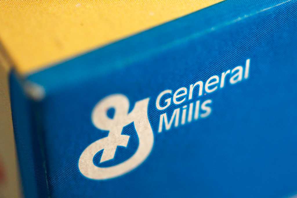 High costs weigh on General Mills profit