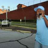 Scenes from Lawrence Russell Brewer's execution - Beaumont Enterprise