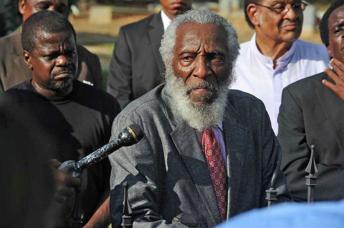 Scenes from Lawrence Russell Brewer's execution