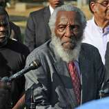 Scenes from Lawrence Russell Brewer's execution - Beaumont Enterprise