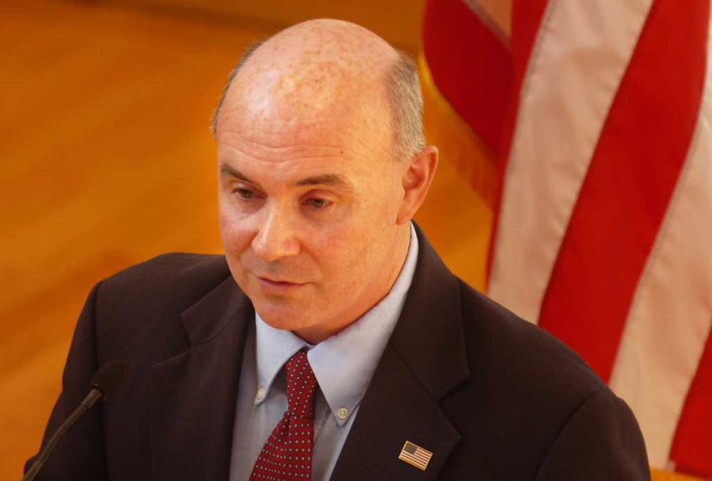 Milford mayor ticketed for New Haven accident