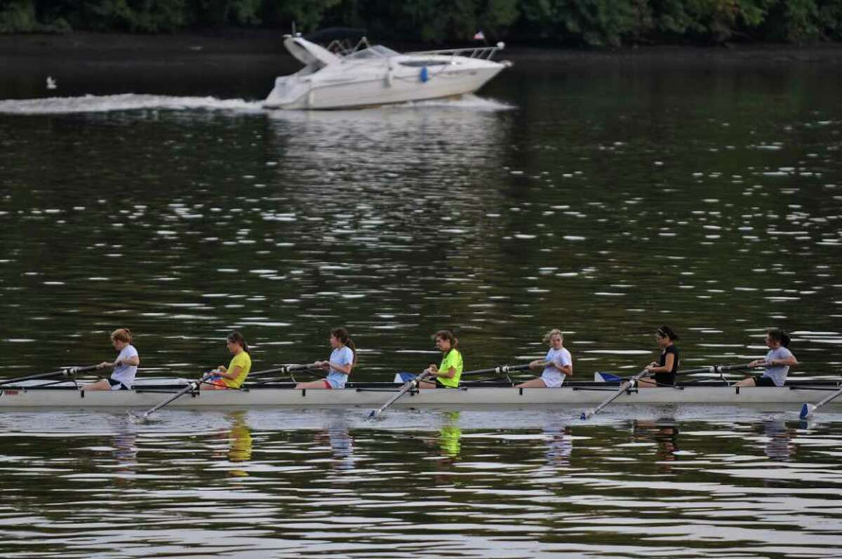 Photos: Rowing on the river