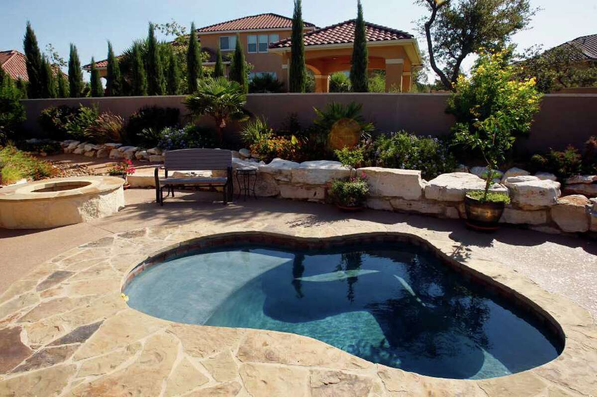 Water-saving plants also ease garden work