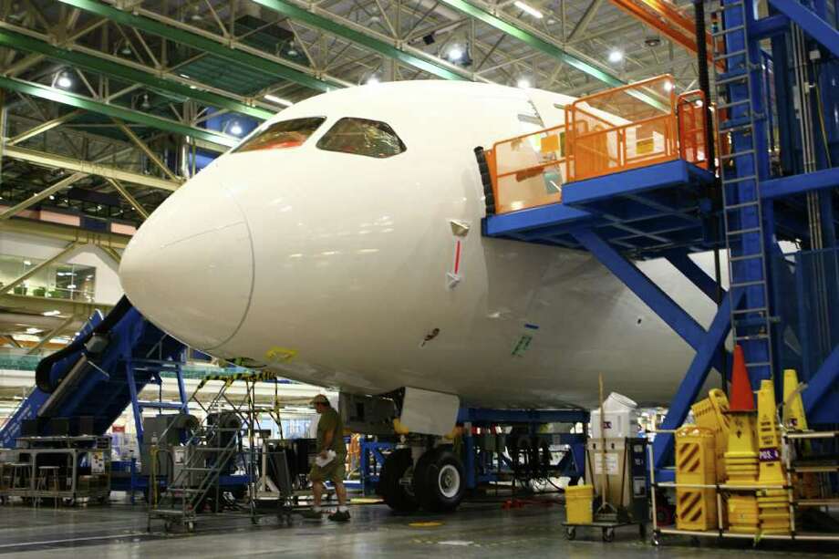 Boeing 787 assembly line, interior tour - seattlepi.com
