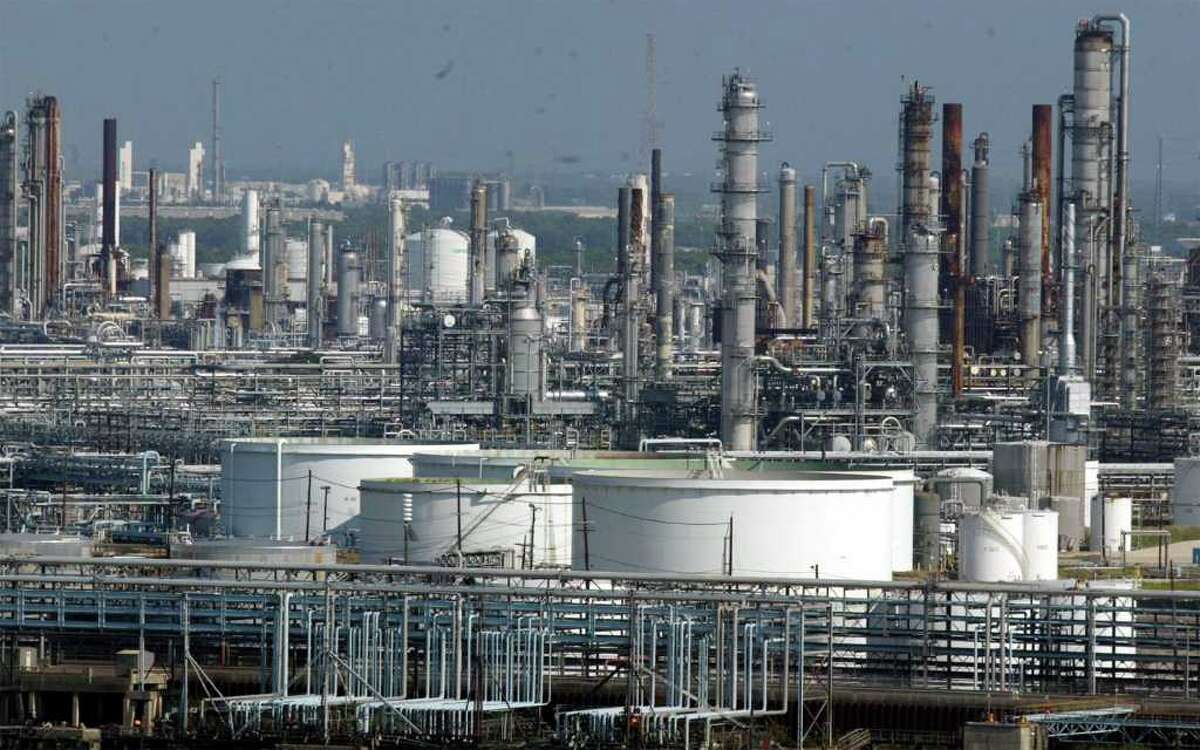 The quirky story behind the discovery of oil in Tomball in the 1930s