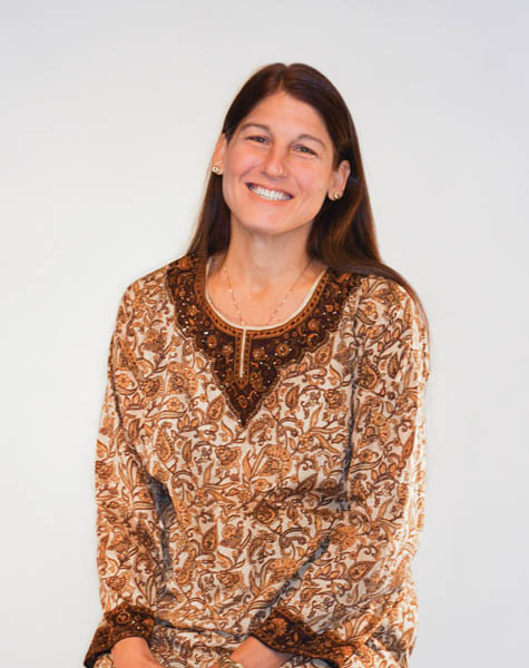 ONLINE EXCLUSIVE: Cover Model Behind the Scenes