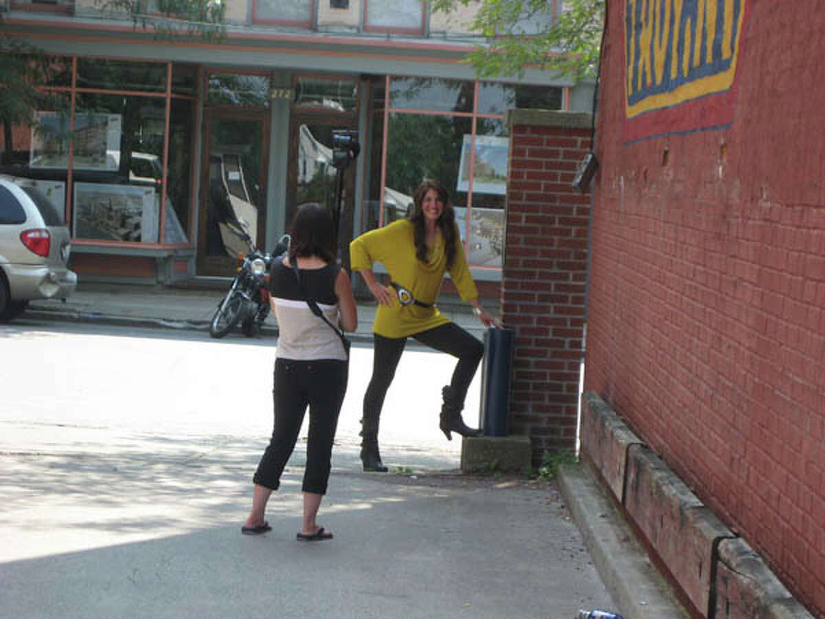 ONLINE EXCLUSIVE: Cover Model Behind the Scenes