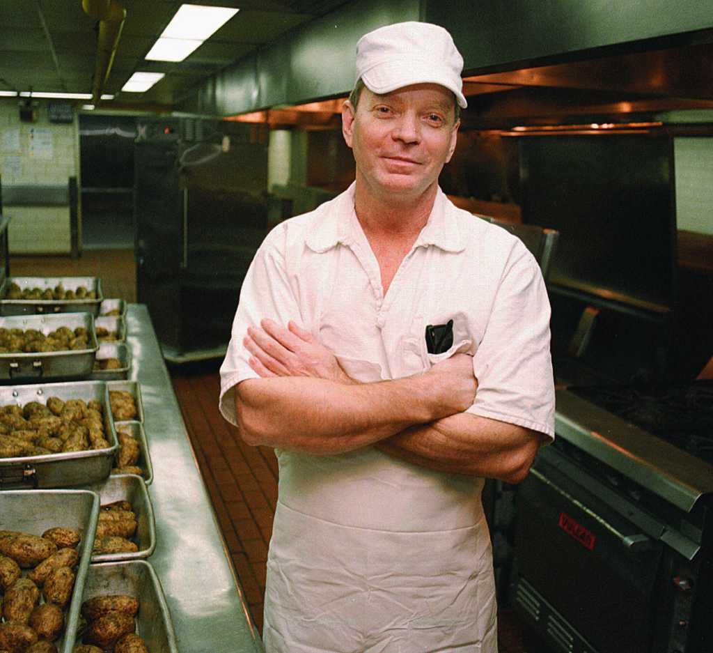 Former 'last meal' cook wants prison tradition to continue