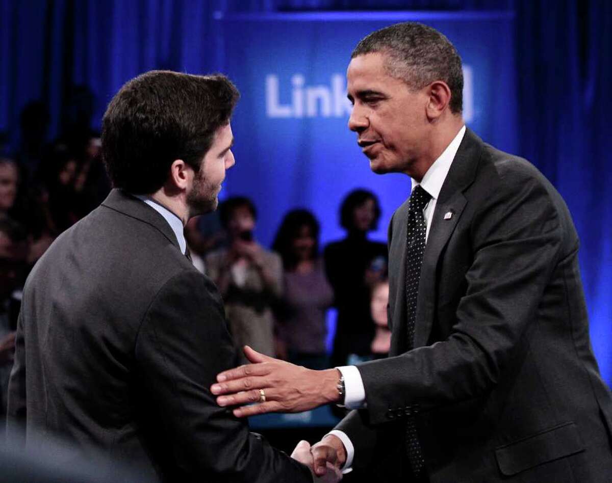 Obama plugs tax plan