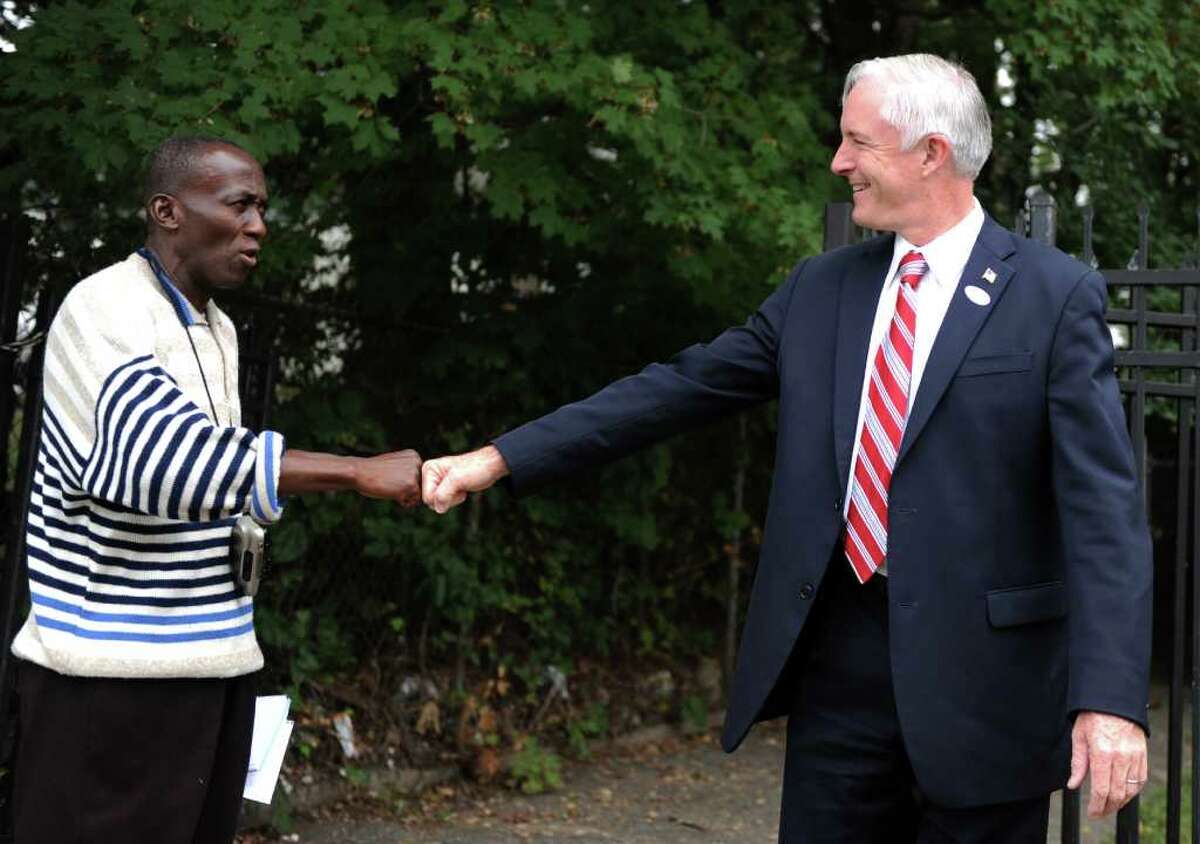 Bill Finch beats Mary-Jane Foster in Bridgeport Democratic mayoral primary