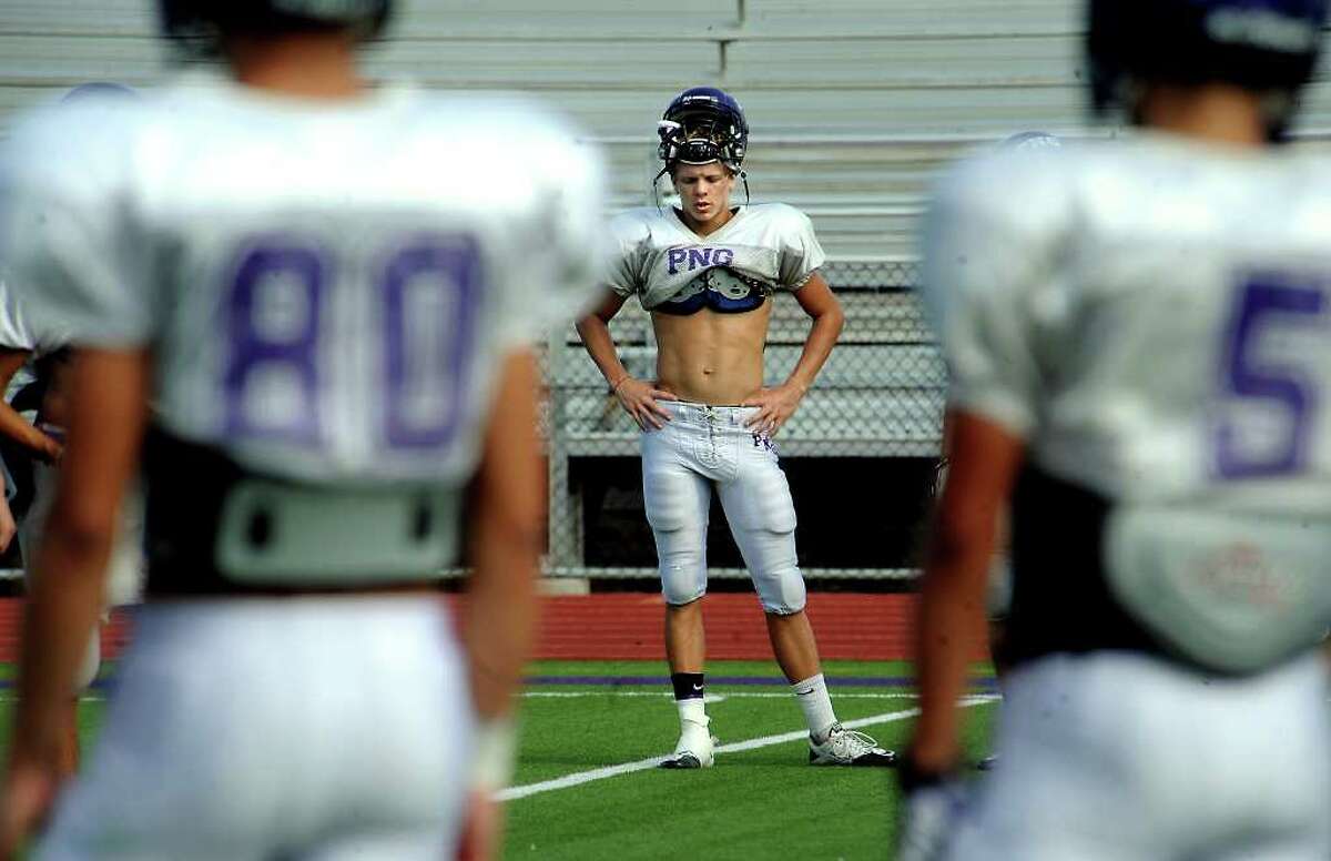 PN-G's Nelson gives team big play threat at receiver