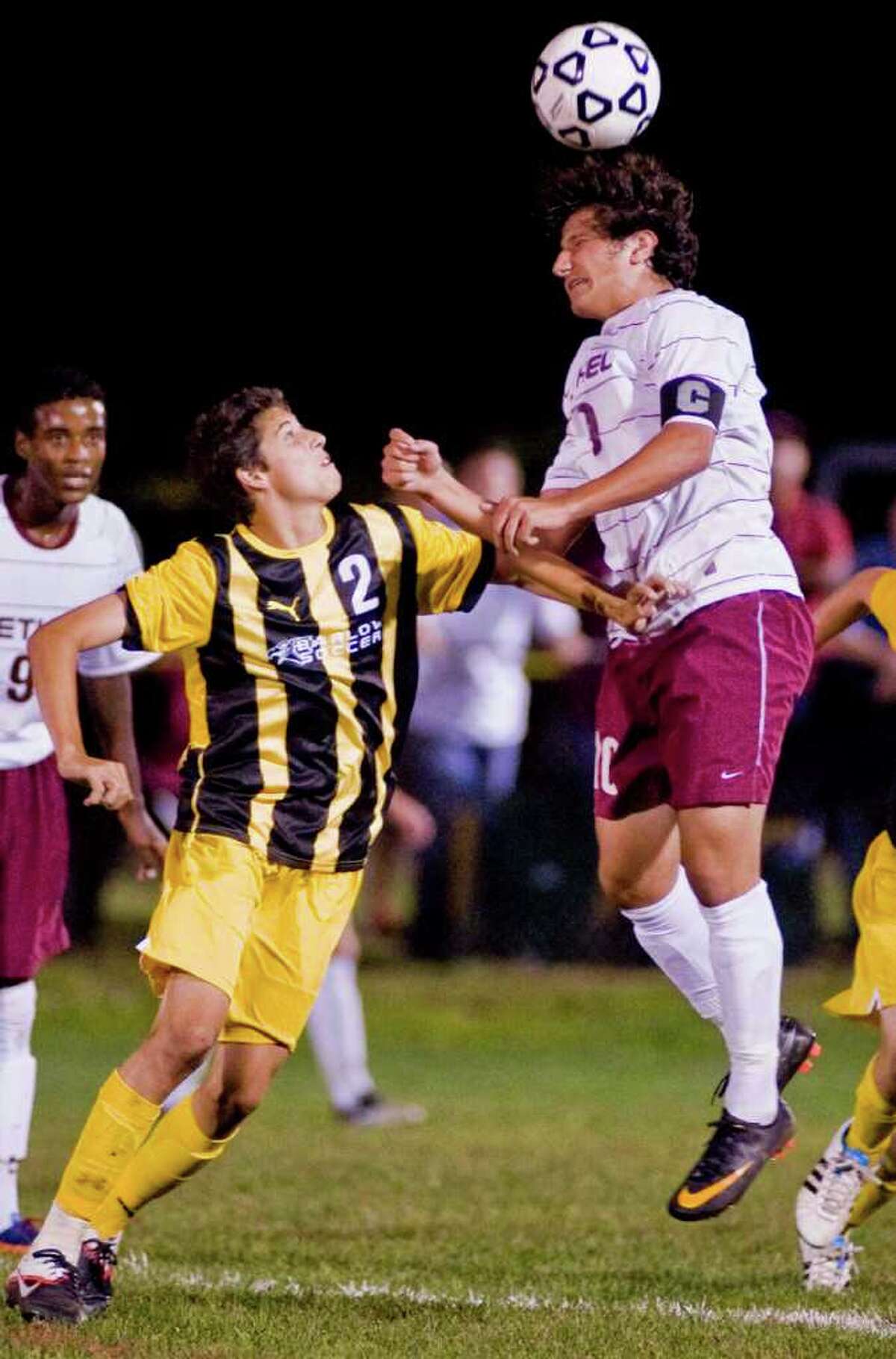 Nelle's two goals lift Barlow boys to soccer victory over rival Bethel