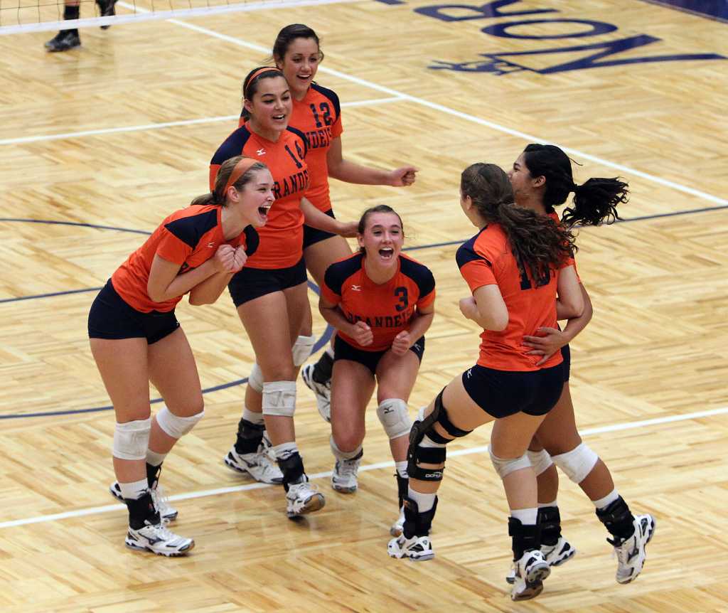 Brandeis volleyball digs deep vs. Warren