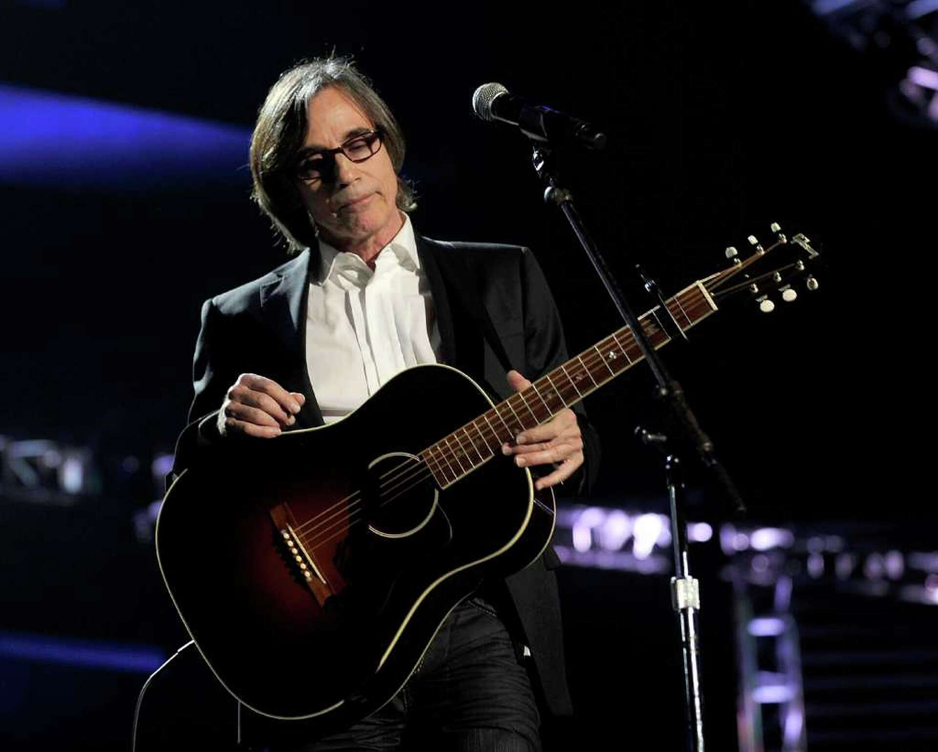 Jackson Browne to play solo at the Palace