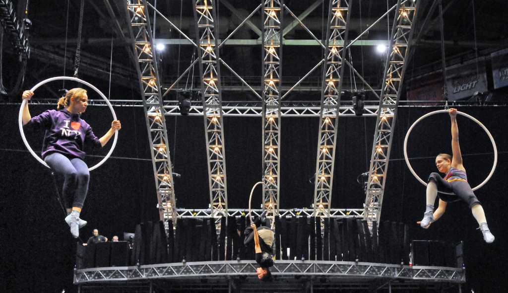 Photos, video: 'Quidam' opens in Albany