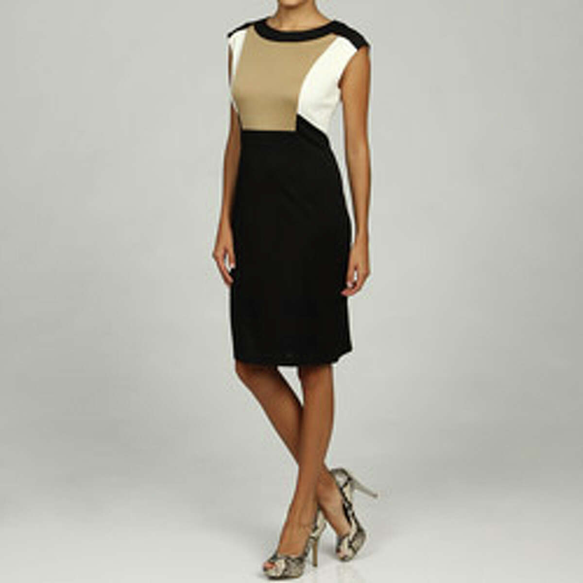 A bright fall: Color blocking boldly returns