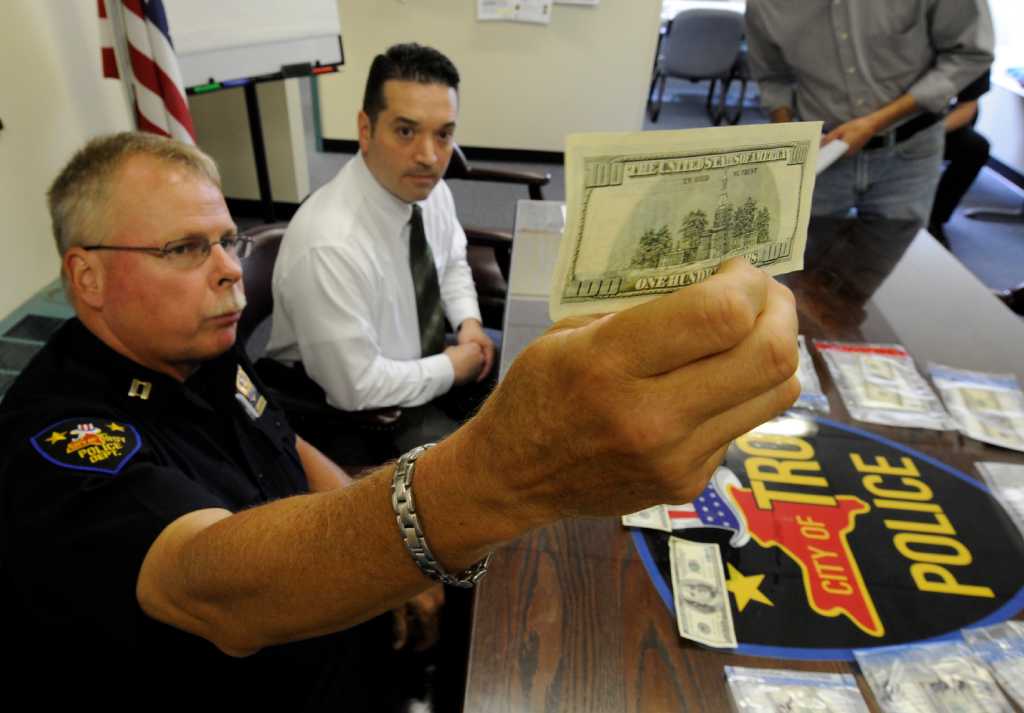 Beware of counterfeit $100s, police warn