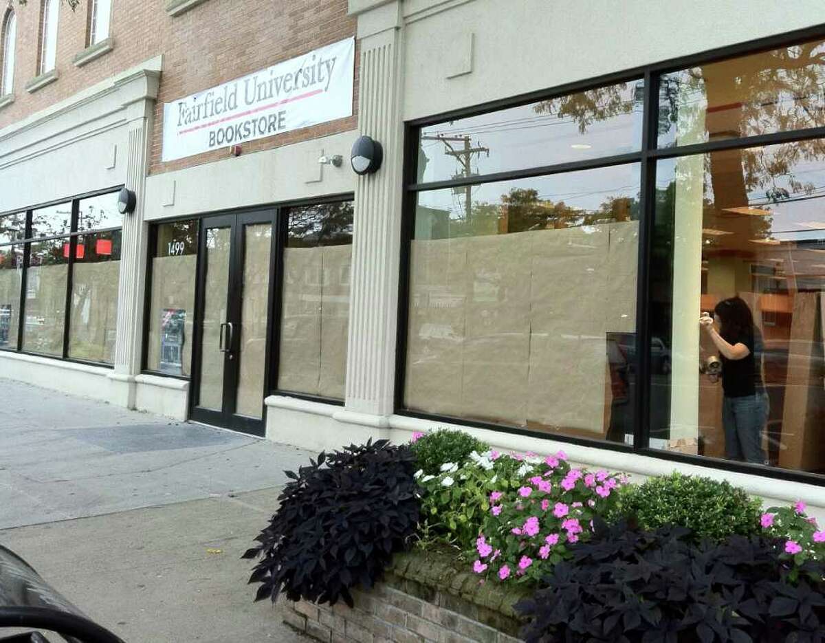 Fairfield U. Bookstore to open downtown late October