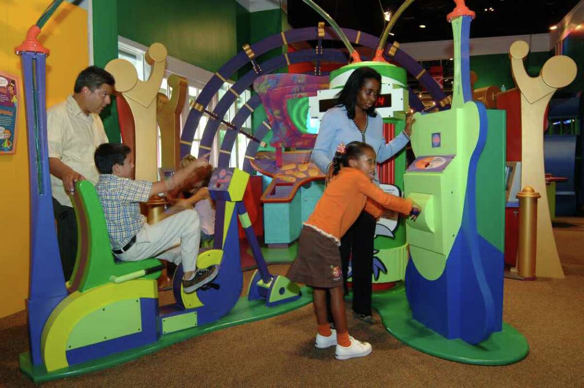 'Cyber Chase' exhibit at Stepping Stones makes math fun