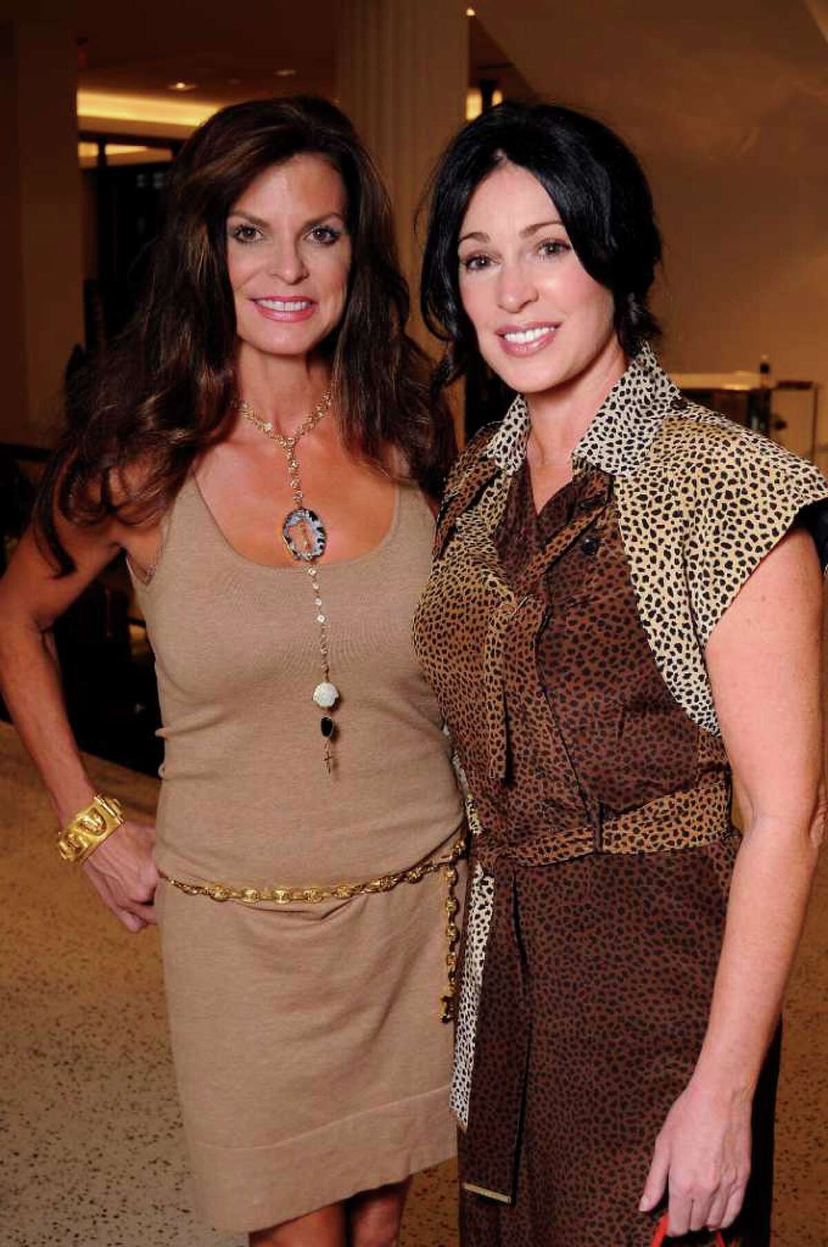 Jewelry designer charms the Champagne Cowgirls