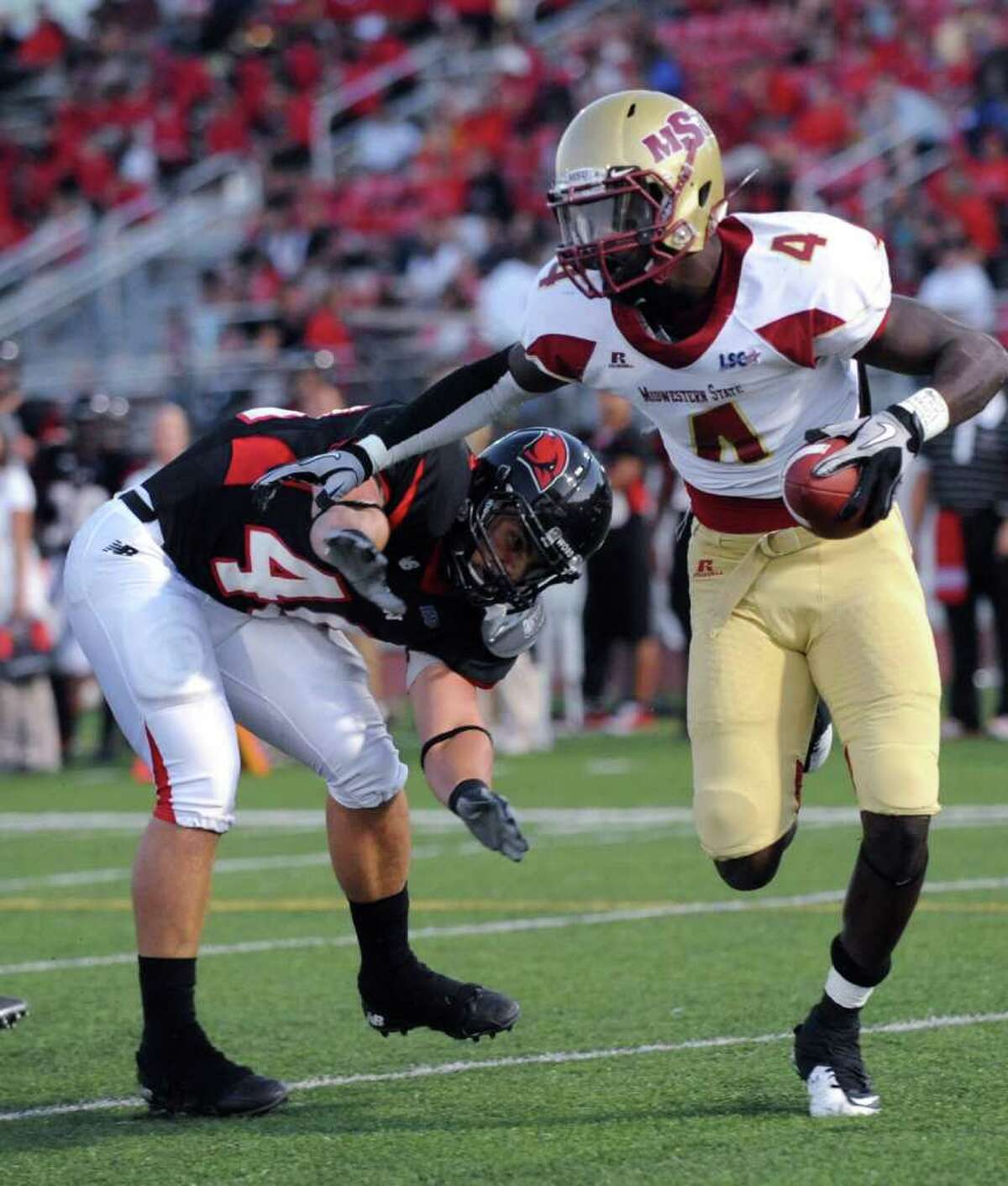 Midwestern State powers past UIW