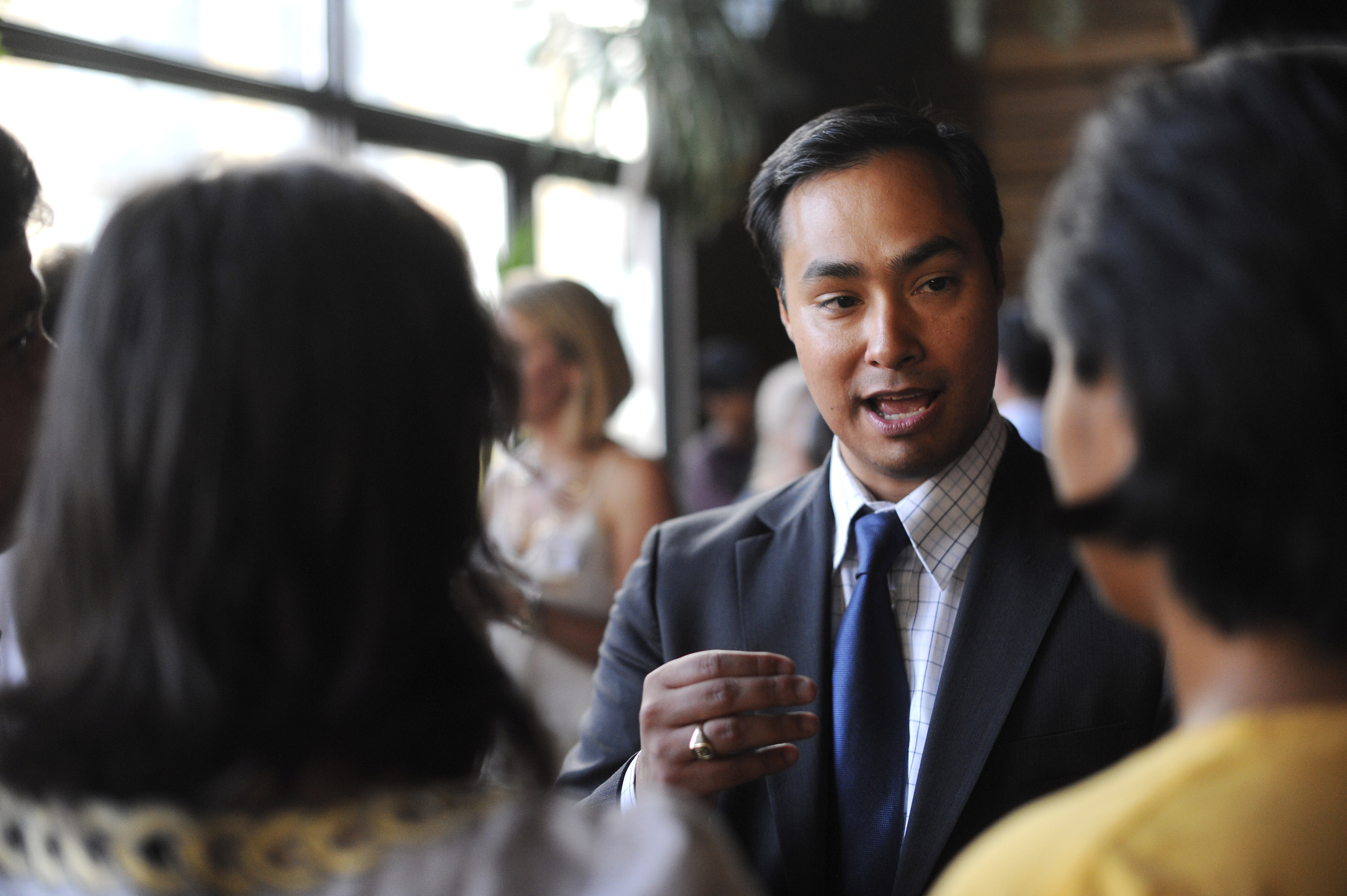 Rep. Castro looks to leap to bigger stage