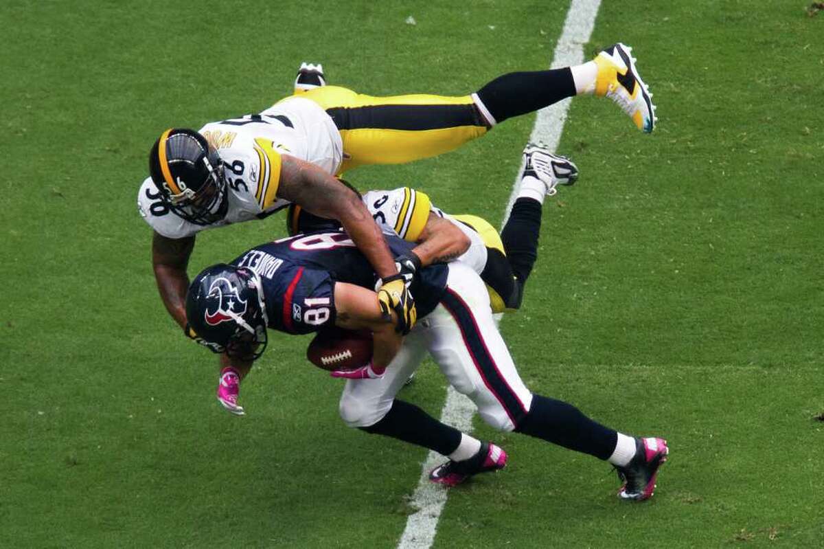 Texans beat Steelers 17-10 in a throwback game