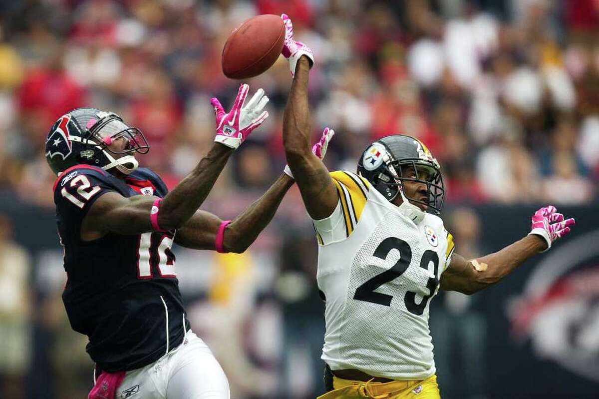 Texans beat Steelers 17-10 in a throwback game