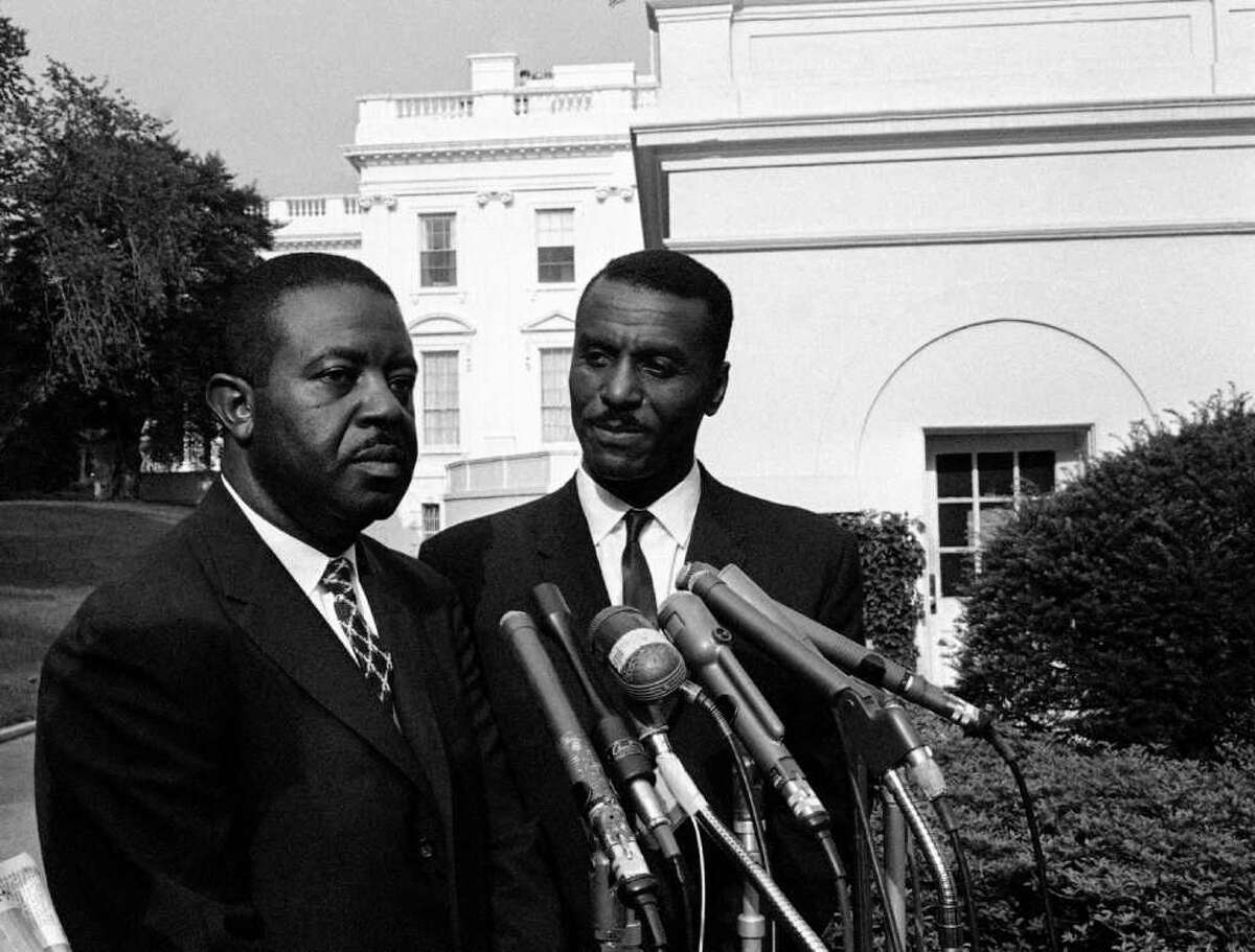 Noted civil rights leader Fred Shuttlesworth dies