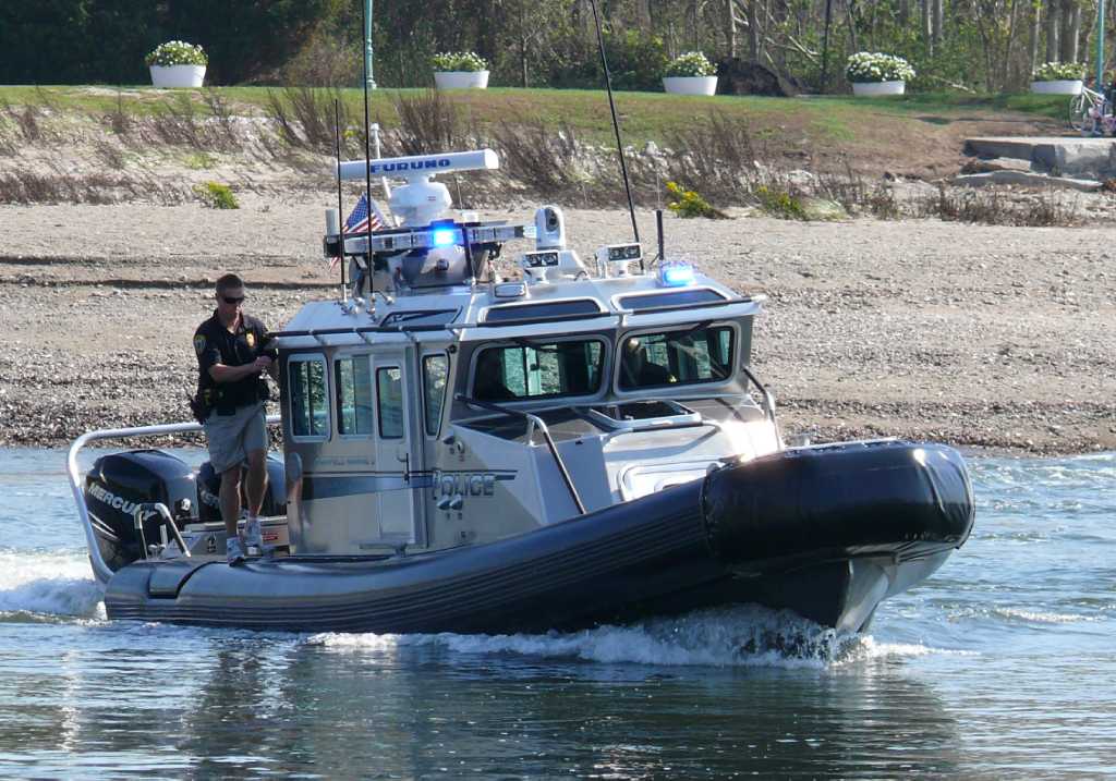 New Police Boat On Cutting Edge