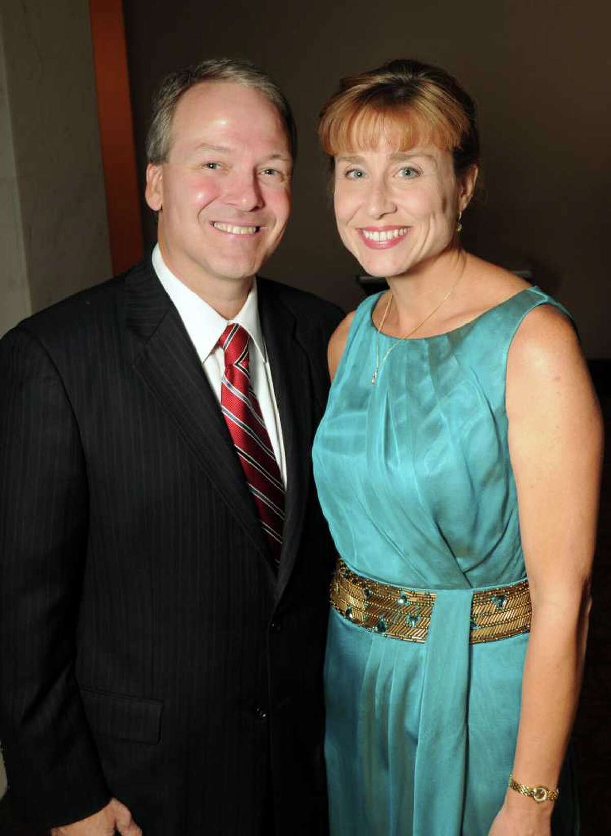 One People, One World Gala benefited Medical Bridges