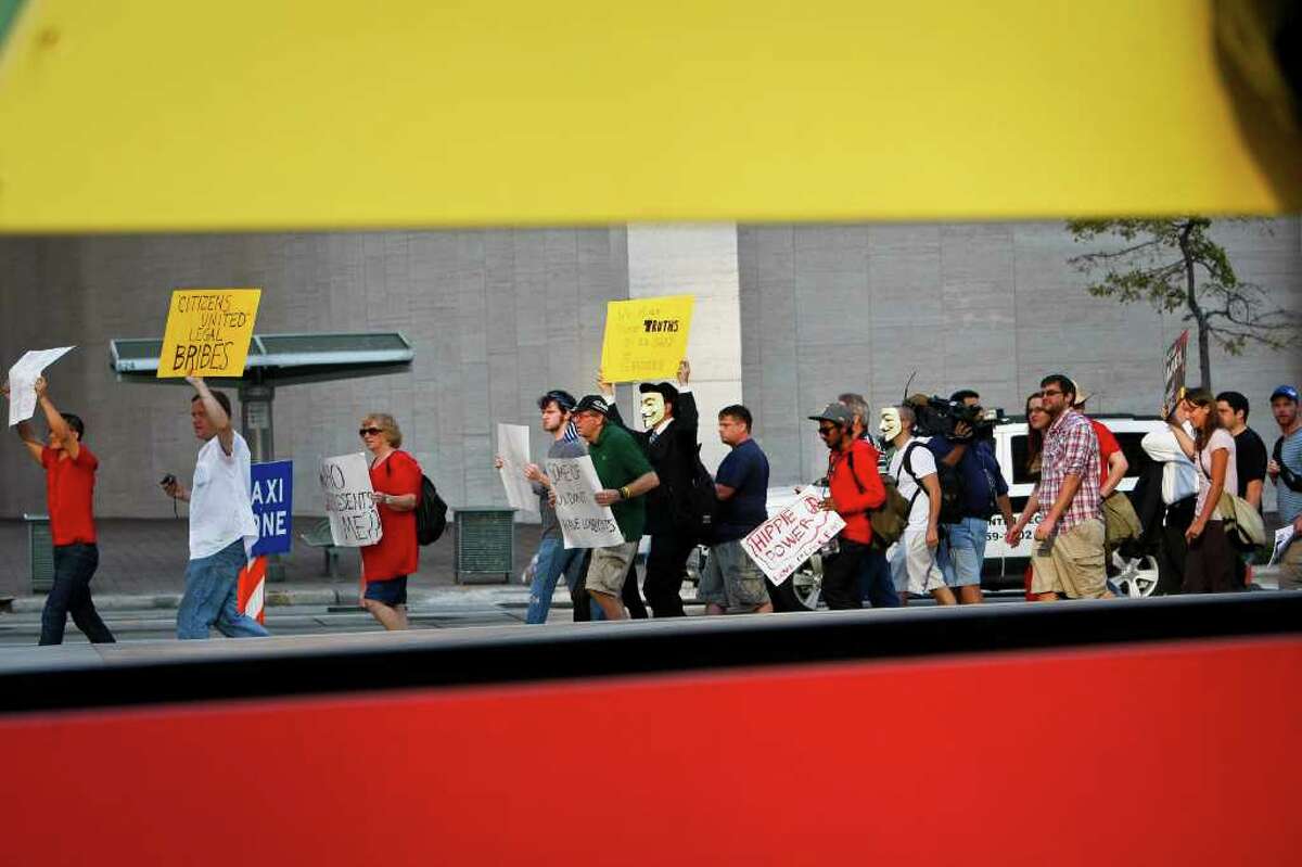 Occupy Houston protestors converge on City Hall