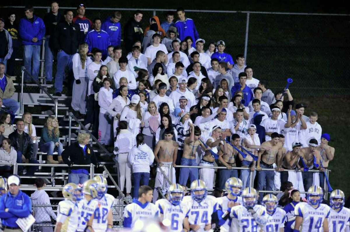 Pomperaug picks off Newtown in big SWC football showdown