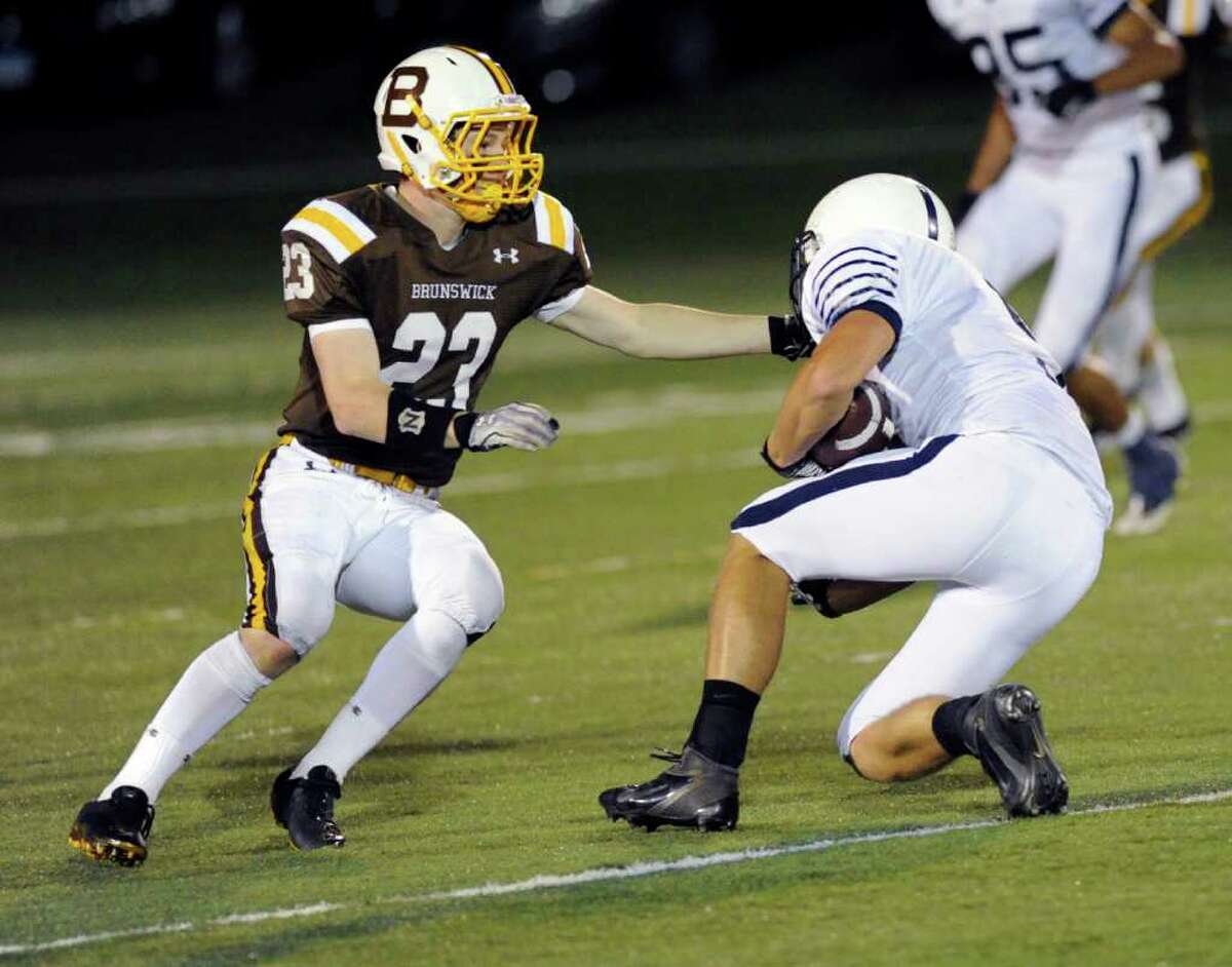 Kent crushes Brunswick football