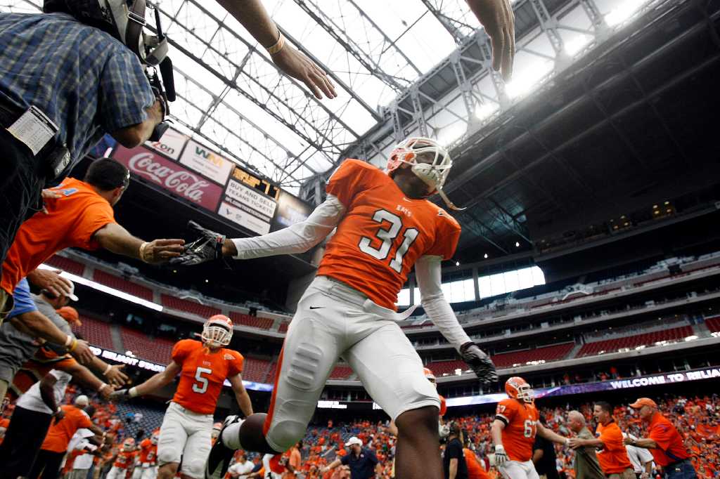 SHSU receives No. 1 seed in FCS playoffs