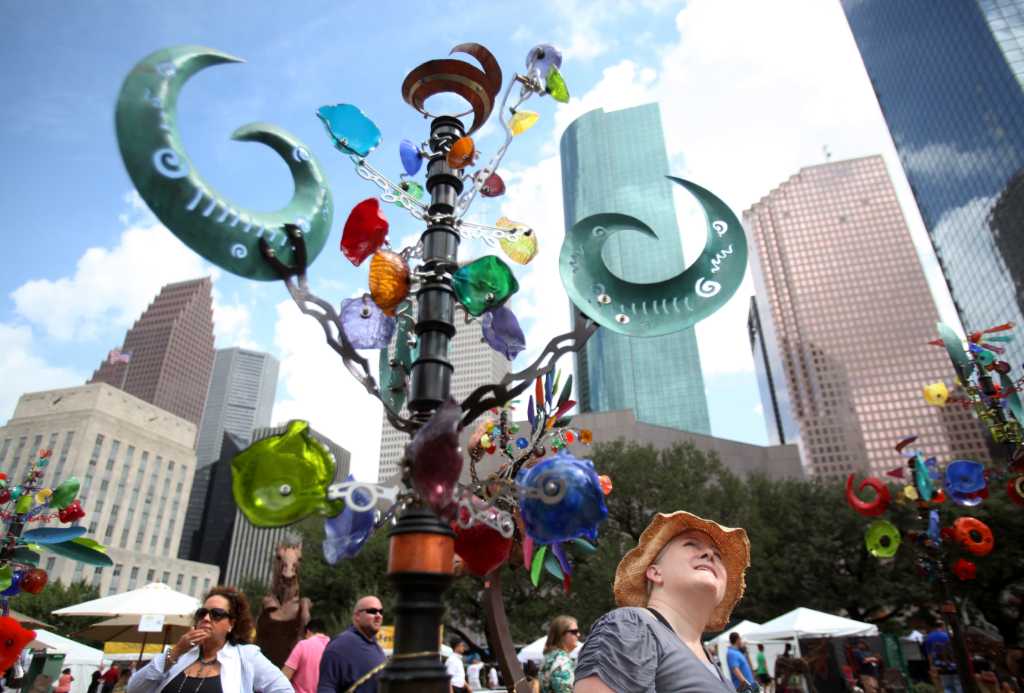 Bayou City fest serves up art in all forms