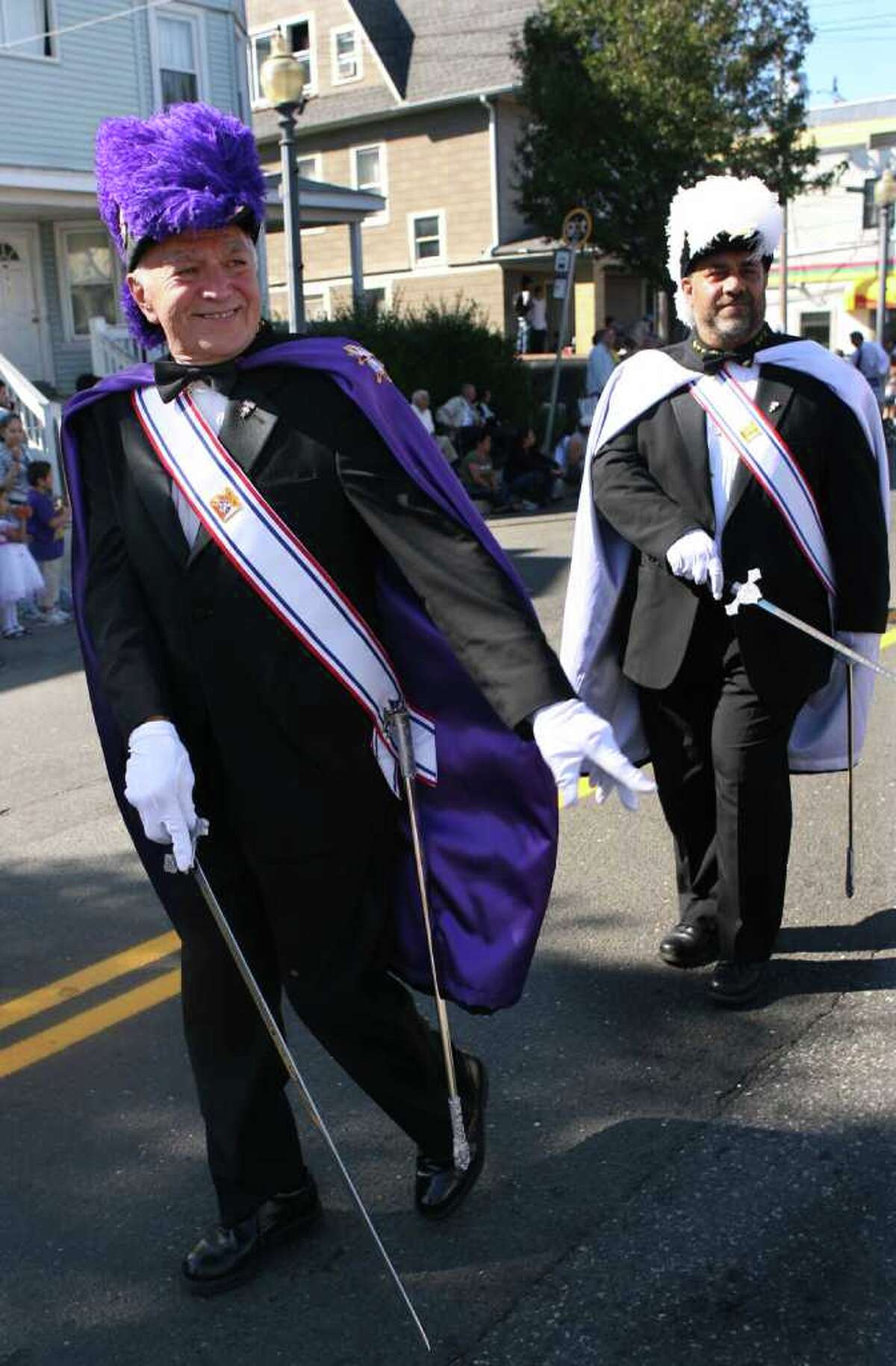 America, Italy celebrated in Bridgeport's Columbus Day parade