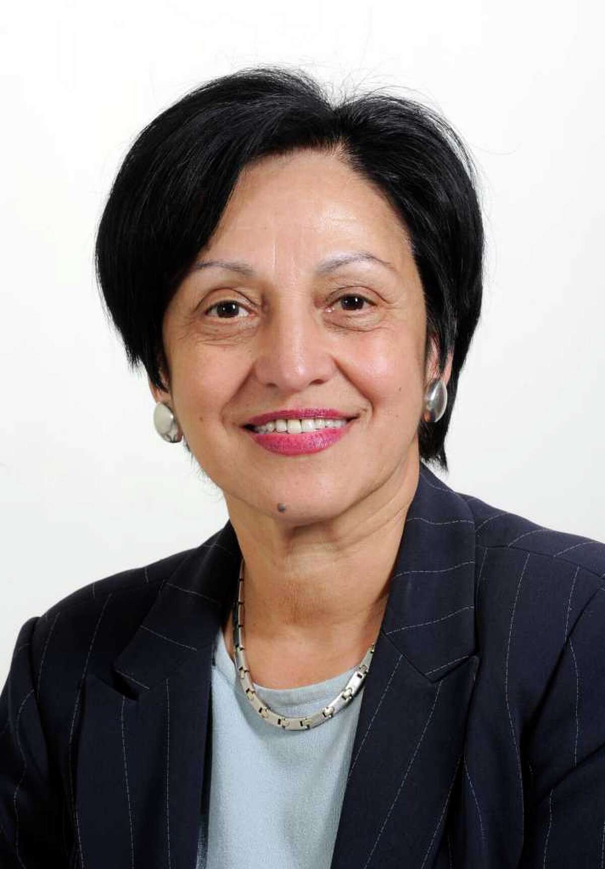 Eastern Connecticut State University president reaches out to minorities